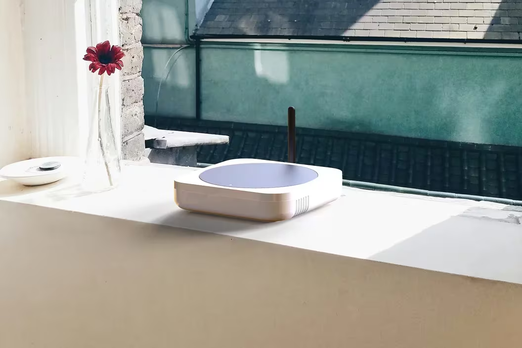 What is Helium? A Guide to the DePIN Project Earning Through Network ...